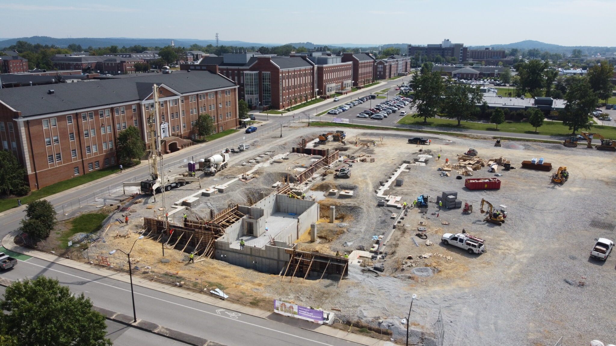 Ashraf Islam Engineering Building – Center for Construction and Building Information Modeling